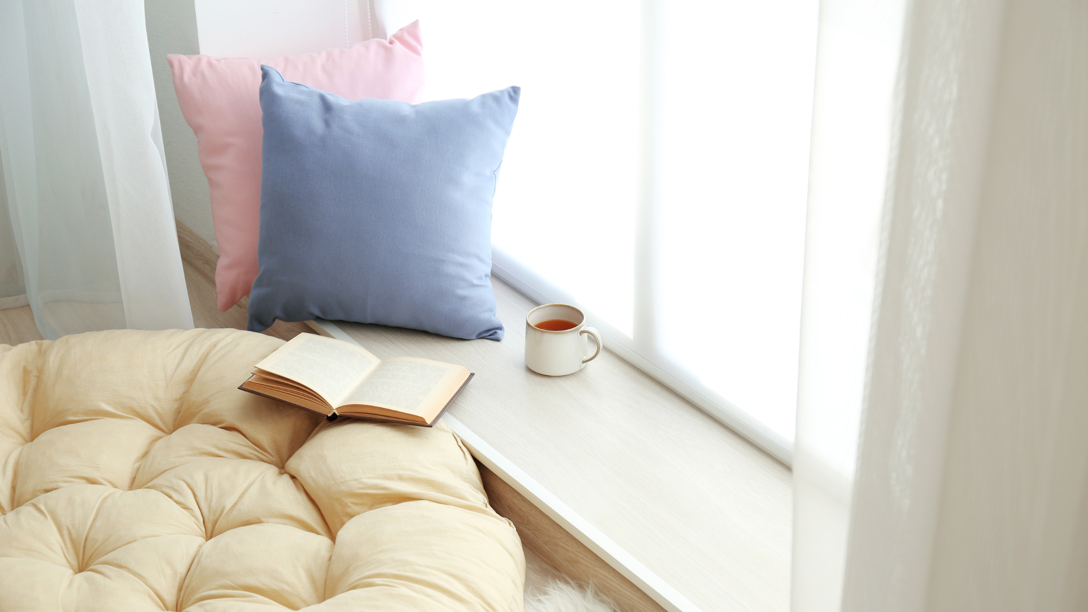 Creating a Cozy Reading Nook – NUHR Home